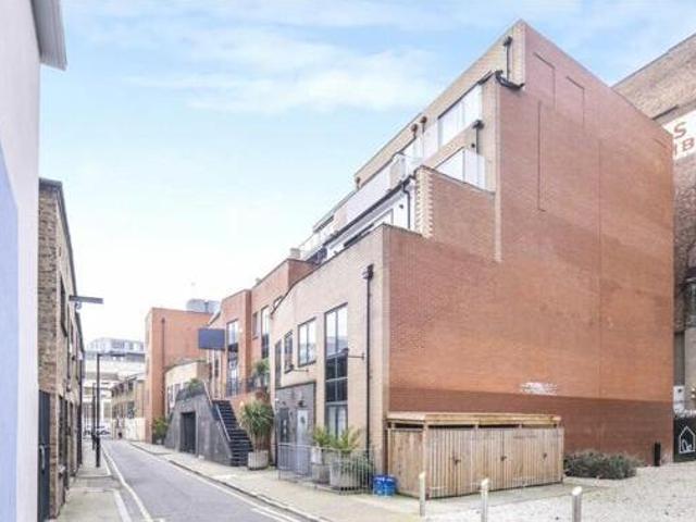 Studio Flat For Rent In London, Uk
