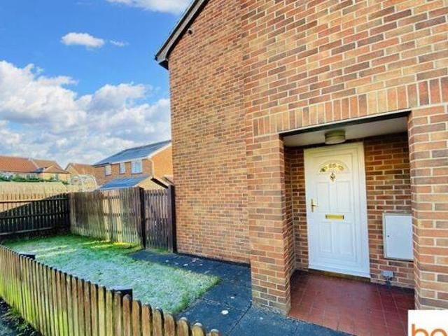 Studio Flat For Rent In Longwell Green