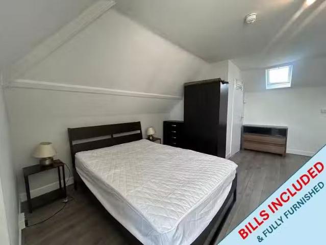 Studio flat for rent in Lowther Road, Charminster, BH8