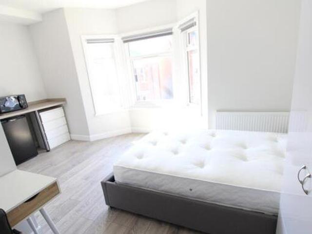 Studio Flat For Rent In Luton