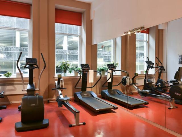 Studio flat for rent in Luxury Studio Deluxe Fully Furnished, G1