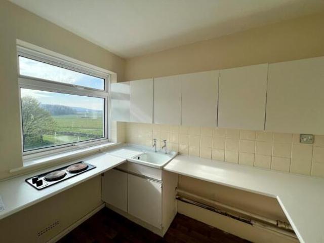 Studio flat for rent in Manton Court, Eastbourne, BN23