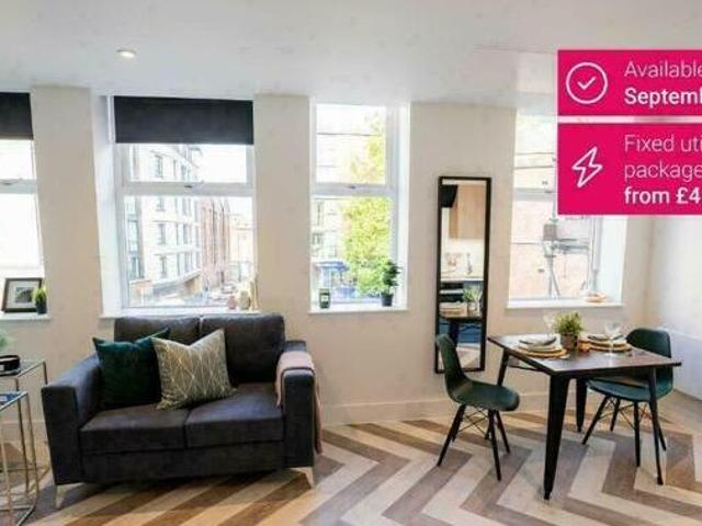 Studio Flat For Rent In Manchester, Greater Manchester