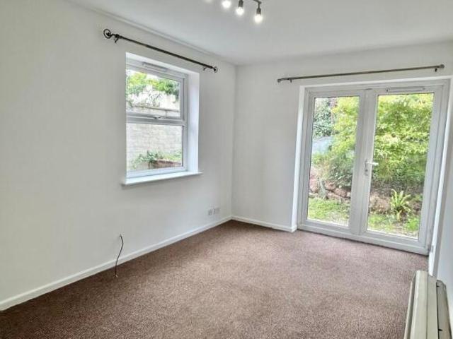 Studio flat for rent in Magdalen Road, Exeter, EX2