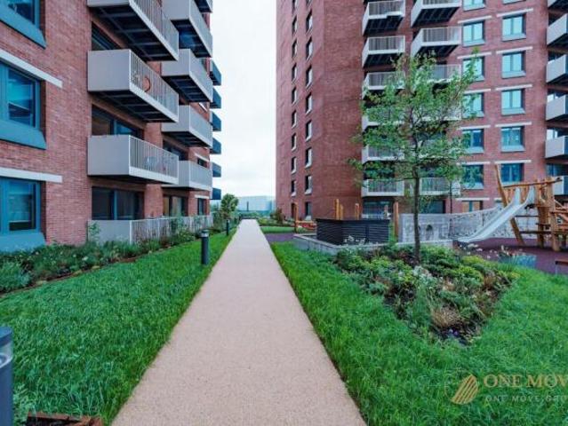 Studio flat for rent in Makers Yard, Skyline Apartments, E3