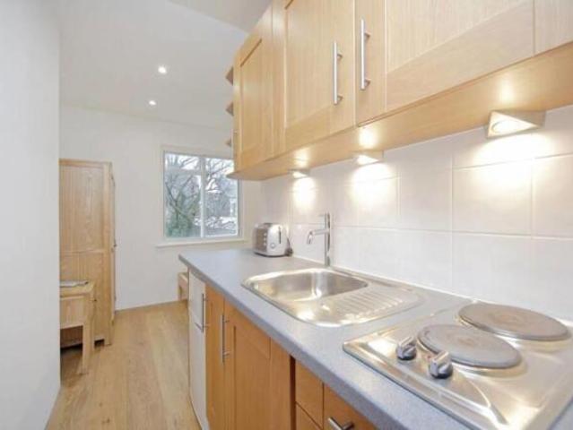 Studio flat for rent in Marloes Road, Kensington, W8