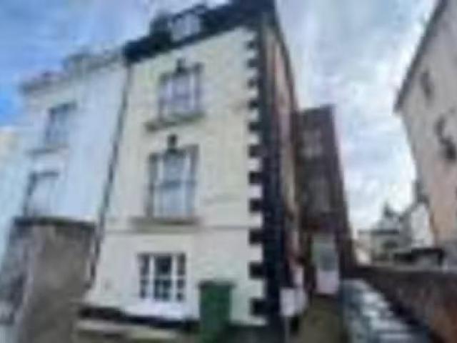 Studio flat for rent in Midland Road, Gloucester, GL1