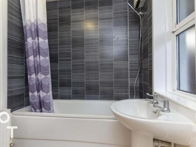 Studio flat for rent in Milverton, Grafton Road, NW5