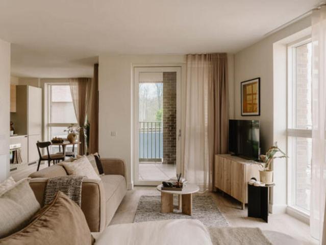 Studio flat for rent in Momento Stratford, E15