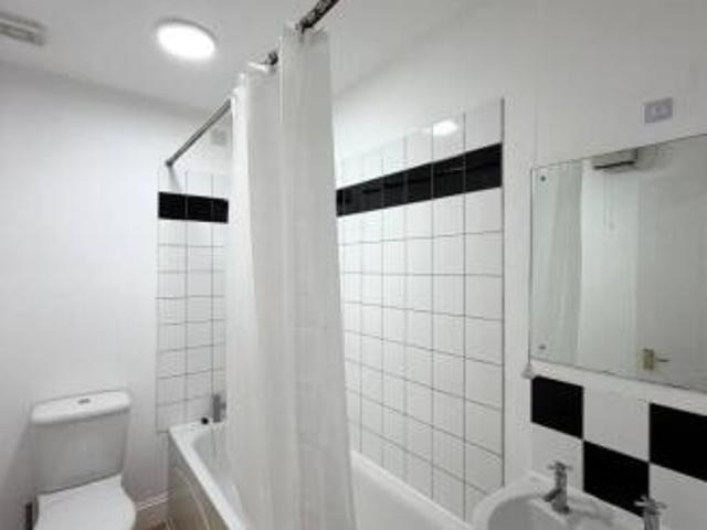 Studio flat for rent in Montpelier Road, Brighton, BN1