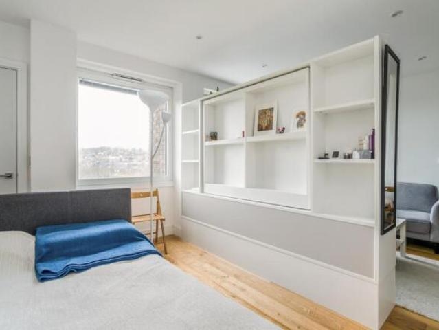 Studio flat for rent in Molesworth Street London SE13