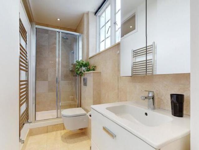 Studio flat for rent in Mortimer Court, Abbey Road, NW8