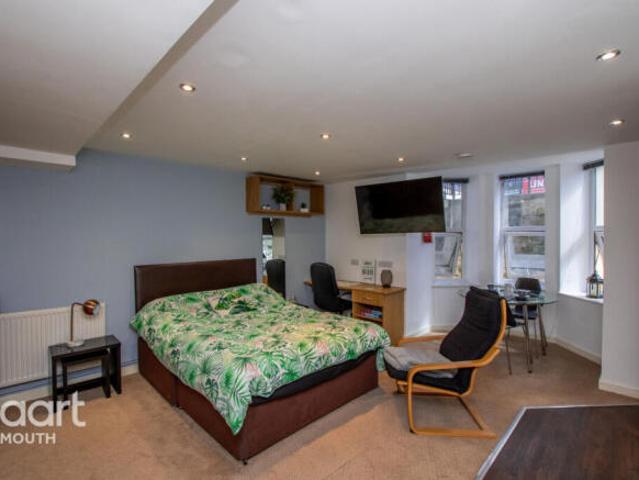 Studio flat for rent in Mutley Plain, PLYMOUTH, PL4