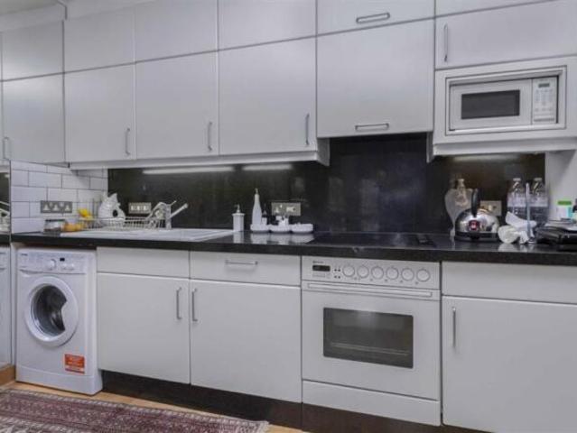 Studio flat for rent in, New Crane Place, E1W