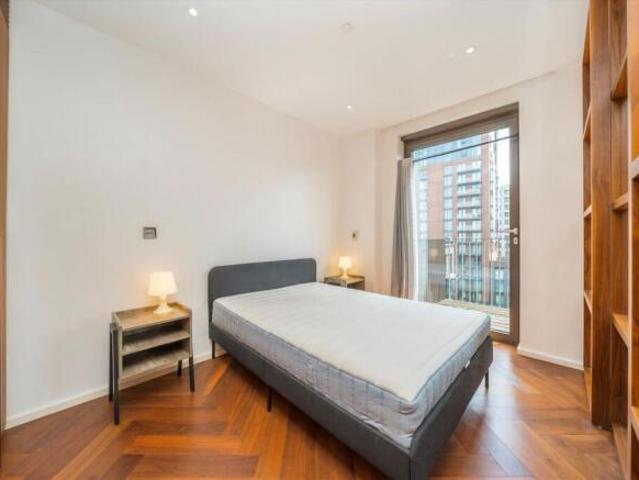 Studio flat for rent in New Union Square, Nine Elms, SW11