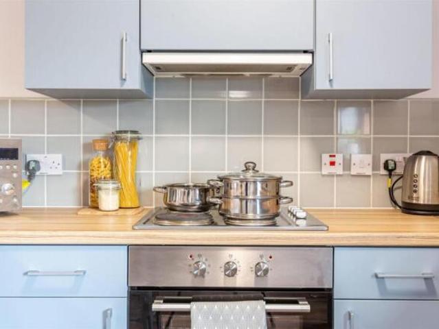 Studio flat for rent in Newcastle | Student | September, NE2