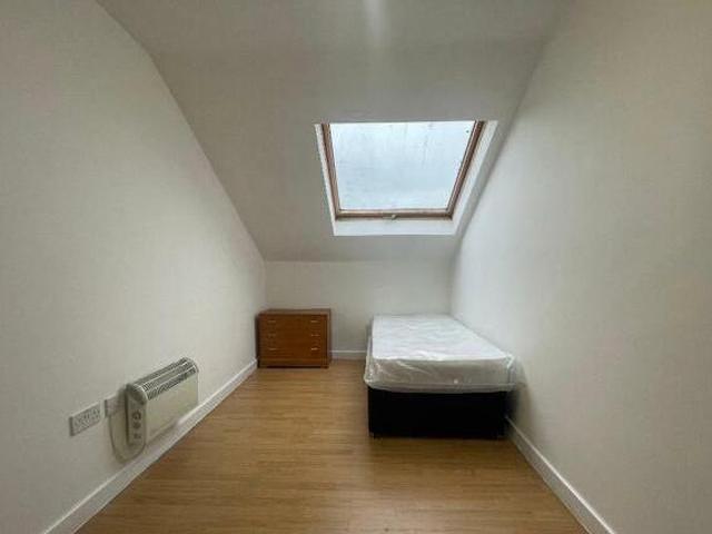 Studio Flat For Rent In Newhaven