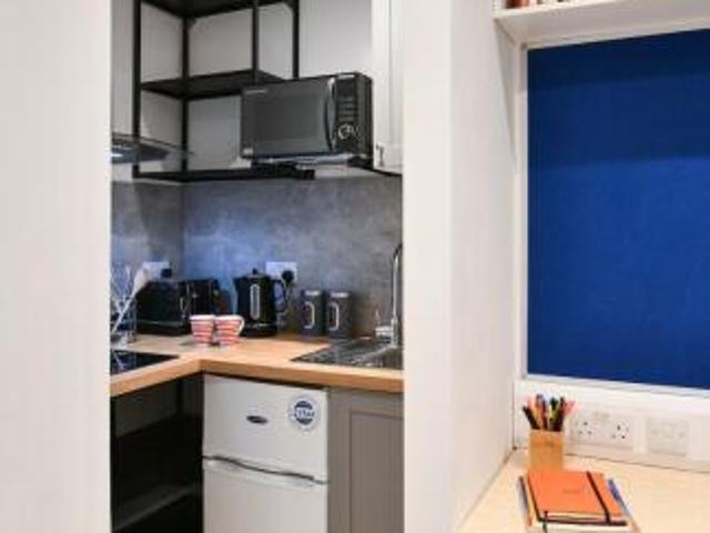 Studio flat for rent in Newly Refurbished Student Studios, available for 2026/27, 1 available now, some early starts available, B17