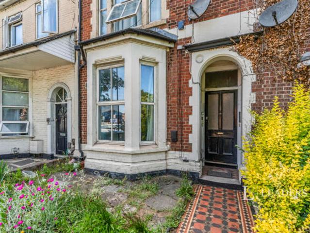 Studio flat for rent in Northam Road, SO14