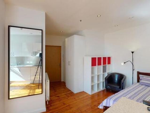 Studio Flat For Rent In Nottingham, Nottinghamshire