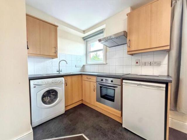 Studio flat for rent in Old Tiverton Road, Exeter, EX4