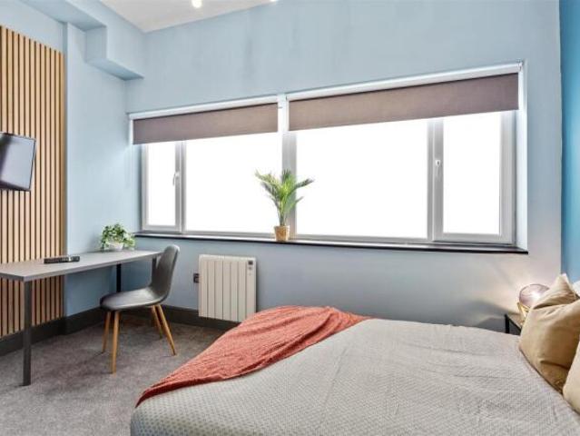 Studio flat for rent in Osmaston Road, Derby, DE1