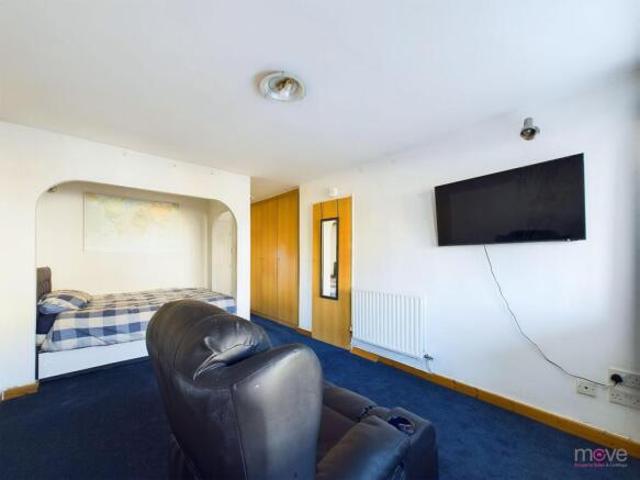 Studio flat for rent in Overbrook Road, Hardwicke, GL2