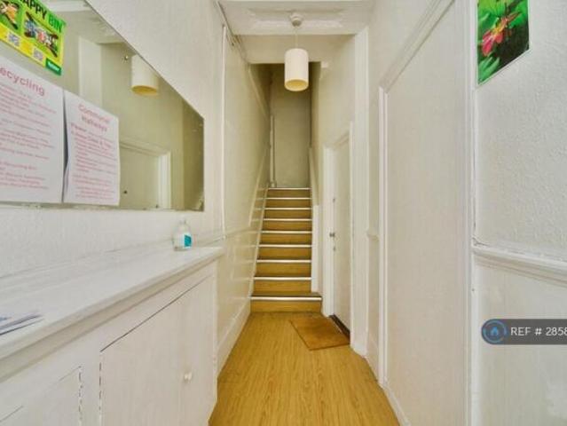 Studio flat for rent in Page Green Terrace, London, N15