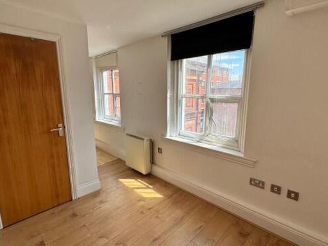 Studio flat for rent in Park Row, Nottingham, Nottinghamshire, NG1