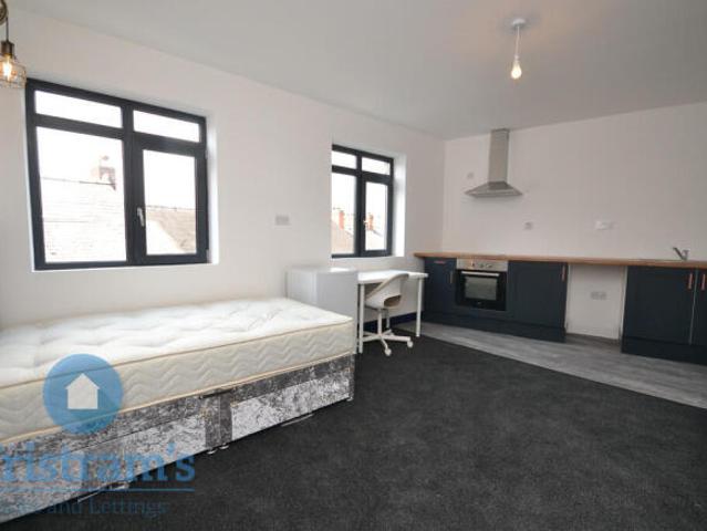 Studio flat for rent in Peveril Street, Radford, NG7