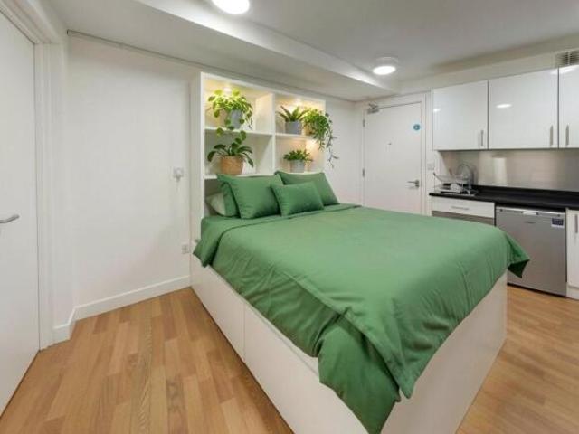 Studio flat for rent in Pipe Lane Apartments, Pipe Lane, Bristol, BS1