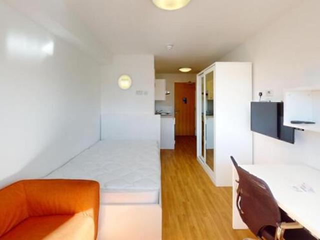 Studio flat for rent in Pitt Street, Newcastle Upon Tyne, NE4
