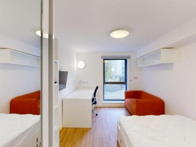 Studio flat for rent in Pitt Street, Newcastle Upon Tyne, NE4
