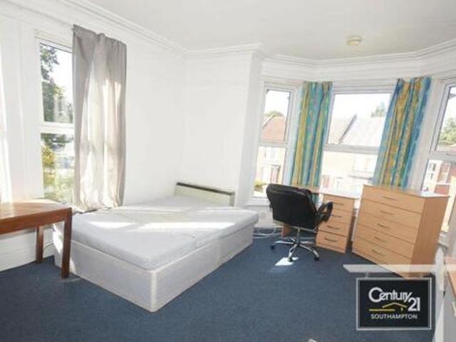 Studio Flat For Rent In Portswood Road