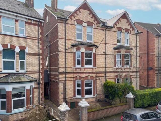 Studio flat for rent in Powderham Crescent, Exeter, EX4