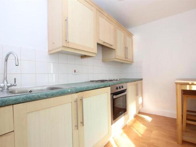 Studio flat for rent in Prospect House, Wells Road, Bath, BA2