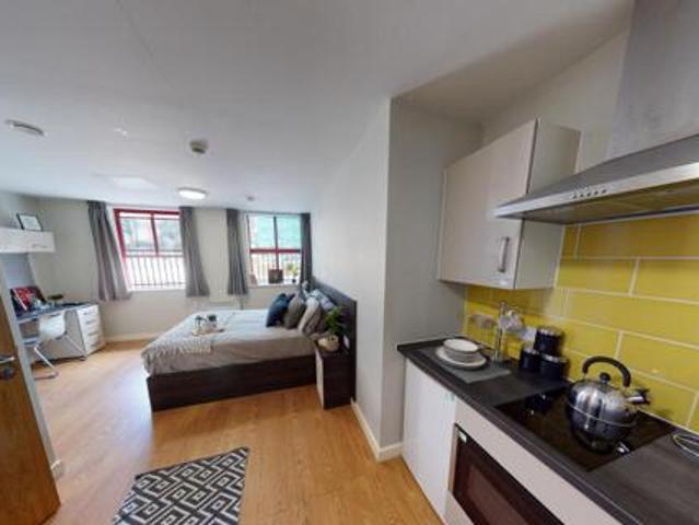 Studio Flat For Rent In Premium Studio, Nottingham