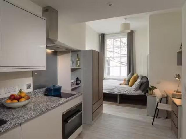 Studio flat for rent in Pritchard Street, Bristol, BS2