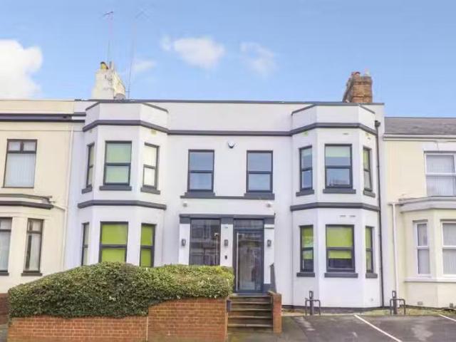 Studio flat for rent in Queens Road, City Centre, Coventry, CV1