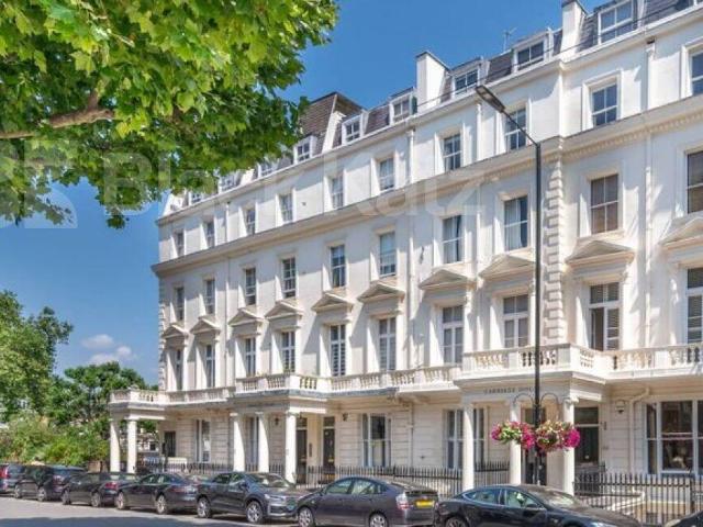 Studio flat for rent in Randolph Avenue, Maida Vale W9