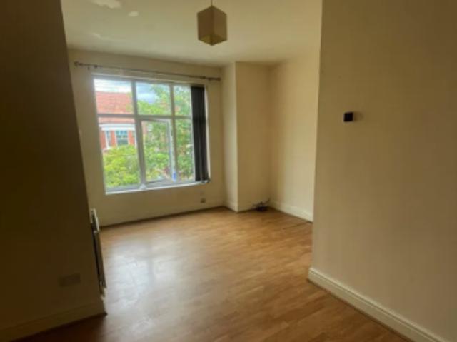 Studio flat for rent in Rathen Road, Manchester, Greater Manchester, M20