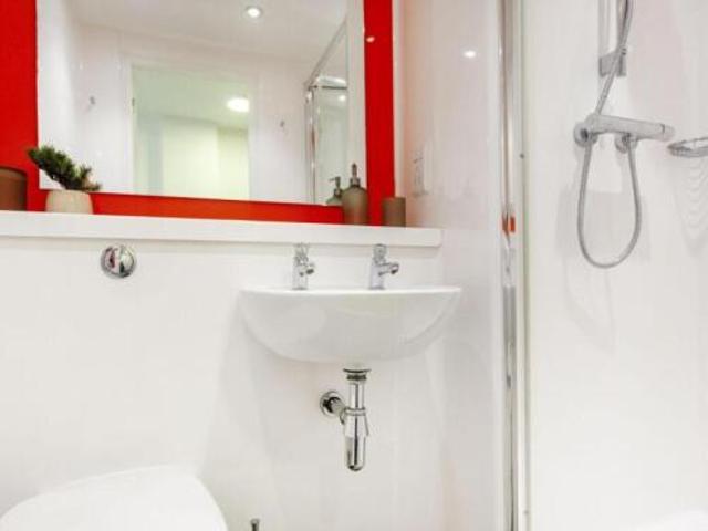 Studio flat for rent in Reading | Student | September, RG1