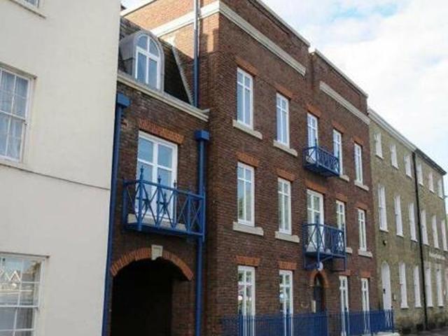 Studio Flat For Rent In Reading