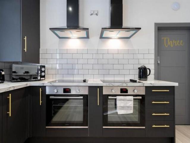 Studio flat for rent in Regent Street, City Centre, Coventry, CV1