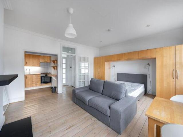 Studio flat for rent in Regents Park Road, Primorse Hill, NW1