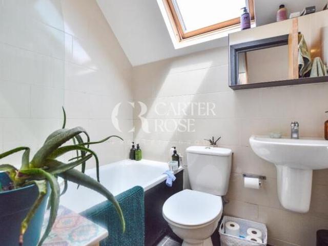 Studio flat for rent in Ribblesdale Road, London, SW16