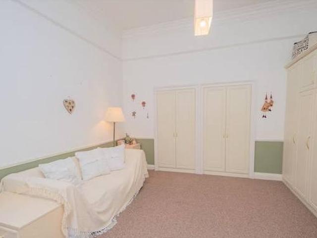 Studio flat for rent in Rivers Street BA1