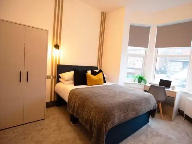 Studio flat for rent in Room 1, London Road, DE24