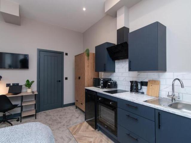 Studio flat for rent in Room 1, Wilfred Street, DE23