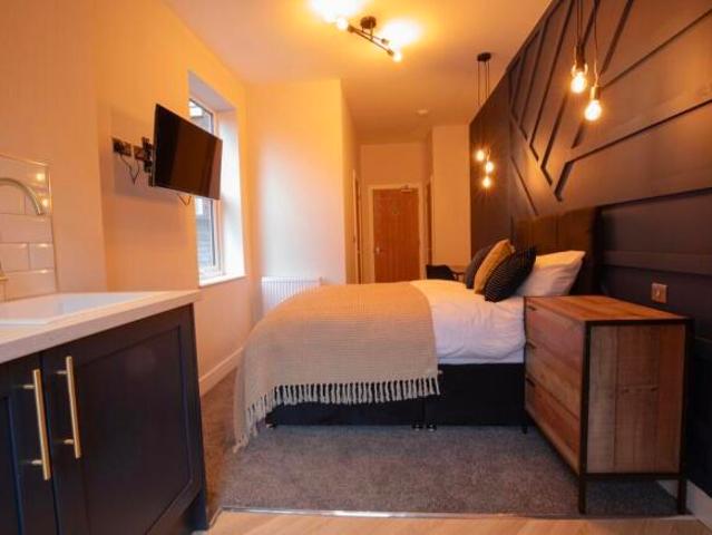 Studio flat for rent in Room 2, Osmaston Road, DE24